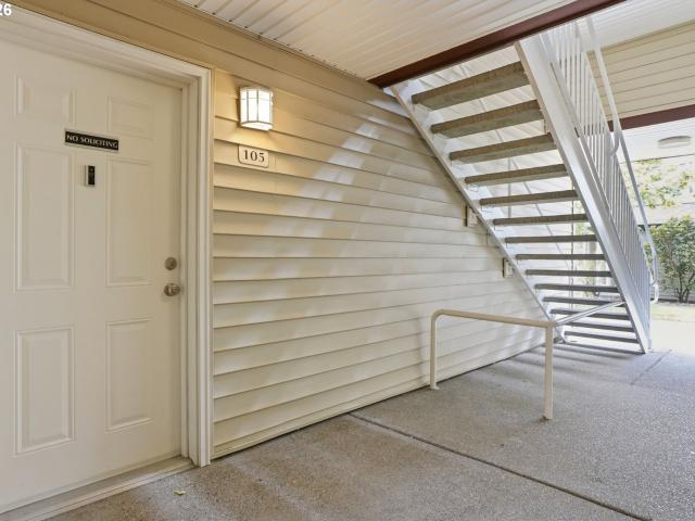 760 NW 185TH AVE # 105