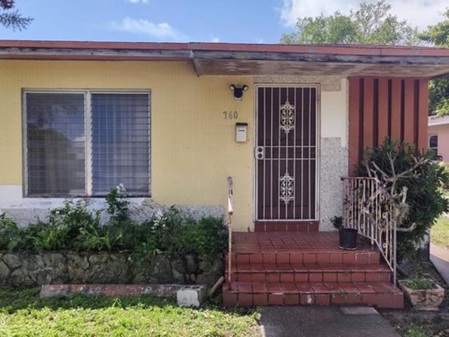 760 NW 52nd St, Miami, FL 33127