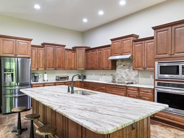 760 sugar hill dr
