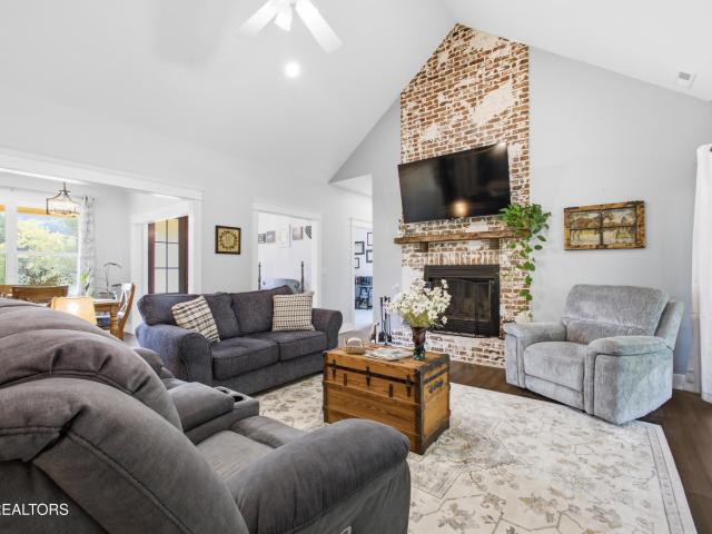 760 Paint Rock Rd