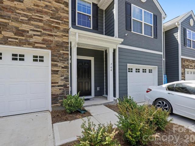760 Wagon Cross Court