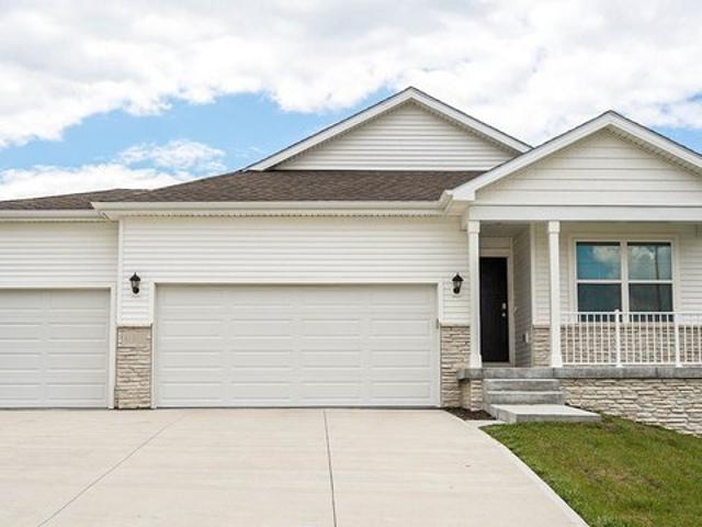 7614 N 170th St, Bennington, NE 68007