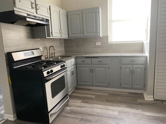 7614 S. Maryland 3 Bedroom Apartment for Rent at 7614 S Maryland Ave, Chicago, IL 60619 Grand Crossing