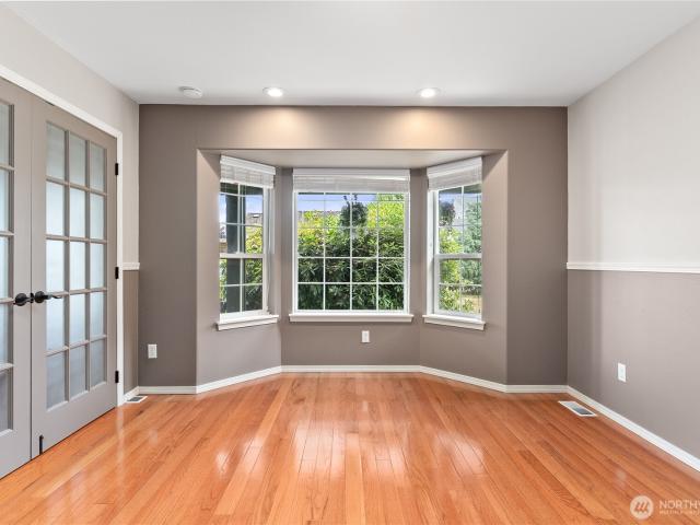 7614 th Street Ct E