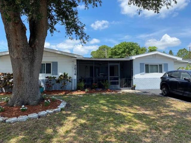 7614 85th Ln N, Seminole, FL 33777