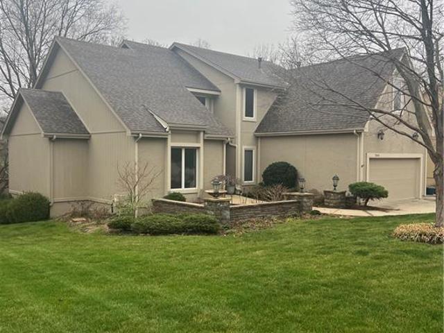 7615 Eicher Dr, Shawnee, KS 66217 | MLS #2610 | Compass