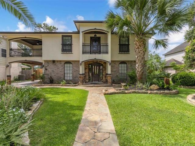 7615 Fernbrook Ln, Houston, TX 77070