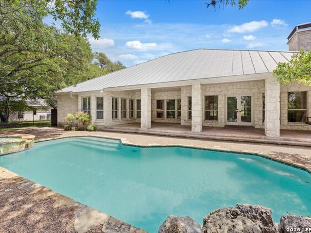 7615 Sweetwind Cir