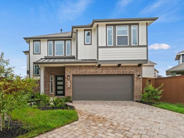 7615 Swooping Swallow Ln, Katy, TX 77493