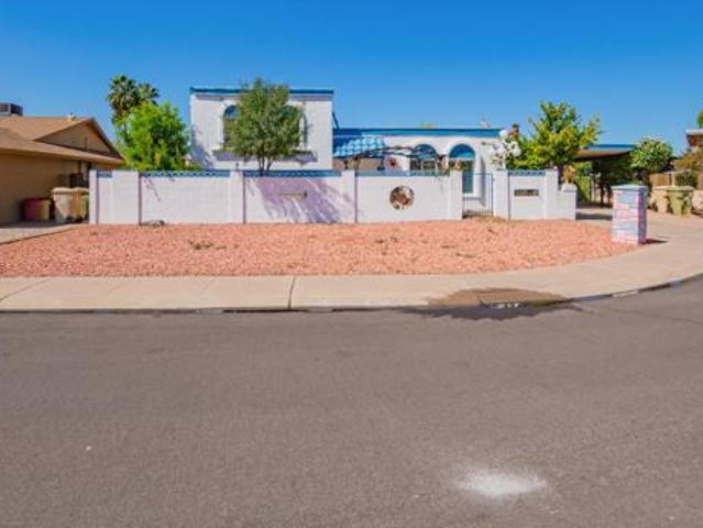 7616 N 48th Dr, Glendale, AZ 85301
