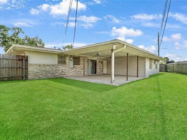 7616 Kenmore Drive