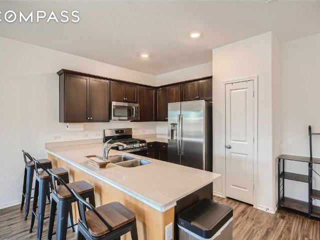 7616 Pewter Luster Bnd, Del Valle, TX