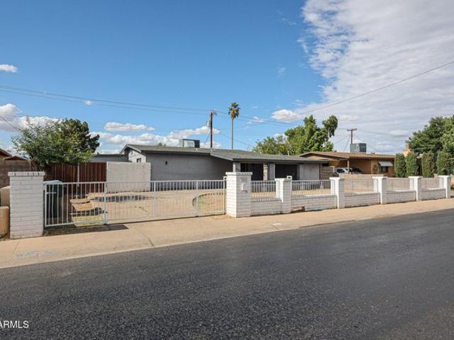 7616 W Mitchell Dr, Phoenix, AZ 85033
