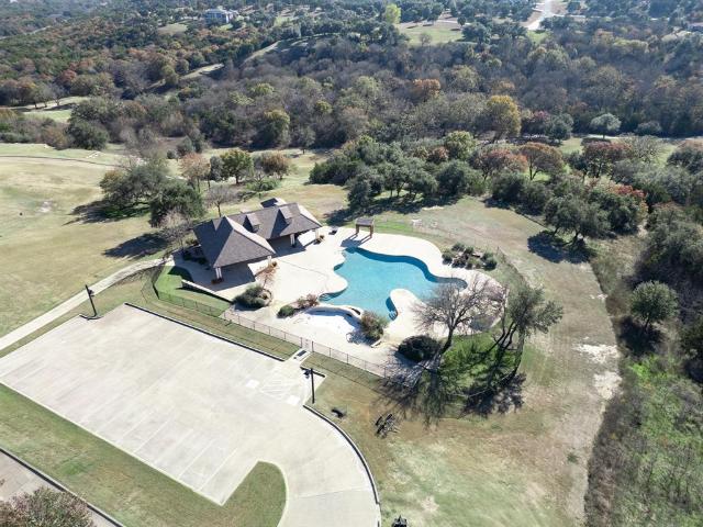 7617 Muirfield Dr, Cleburne, TX 76033 | MLS #21127