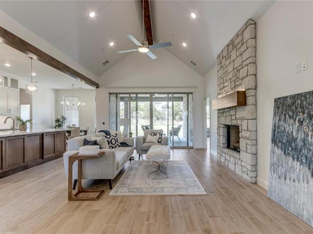 7617 Leoma Lane