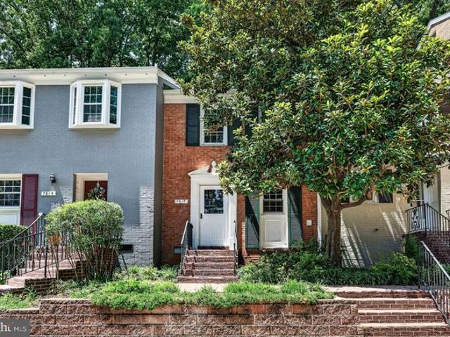 7617 Tiverton Dr, Springfield, VA 22152