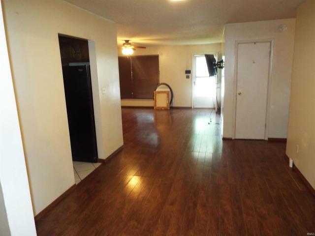 7619 Kingsway Drive