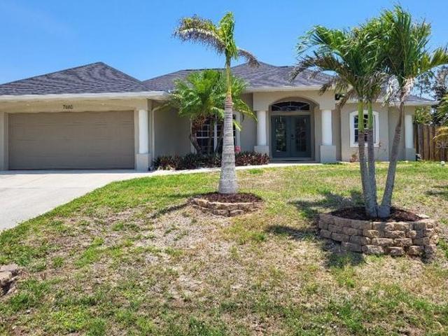 7610 Rosemont Dr, Englewood, FL 34224
