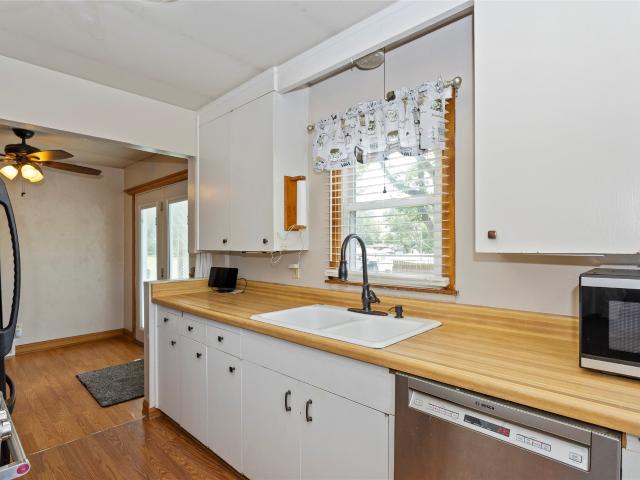 7610 SW 9th Place