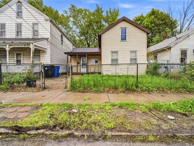 7610 Spafford Rd, Cleveland, OH 44105