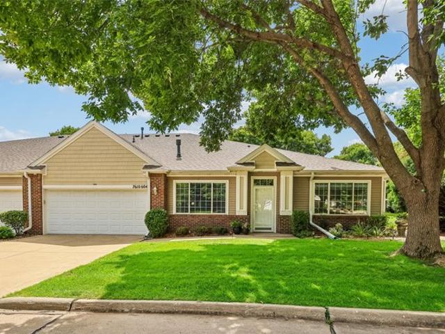 7610 Wistful Vista Dr Unit 604, West Des Moines, IA 50266