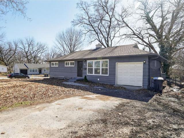 7611 E 107th St, Kansas City, MO 64134 | MLS #2603 | Compass