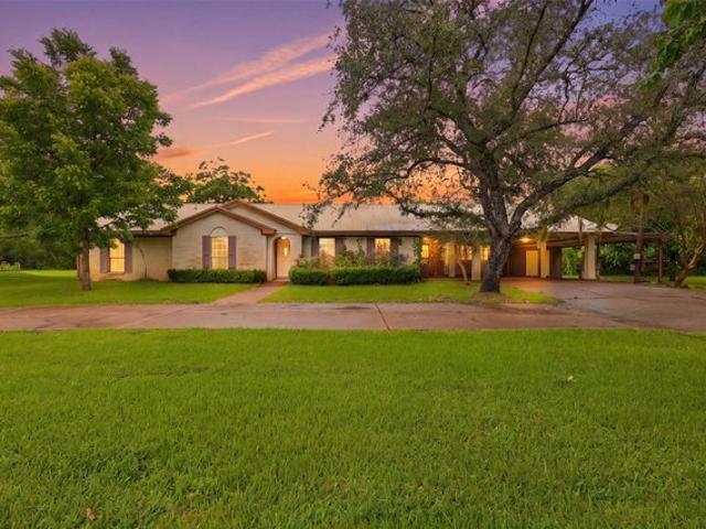 7611 King St, Manvel, TX 77578