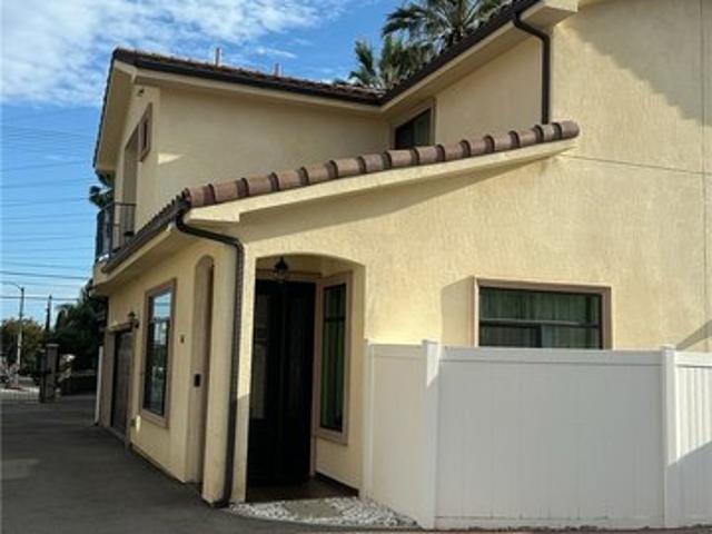 7611 Lilly Way, North Hollywood, CA 91605