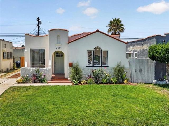 7611 S Hobart Blvd, Los Angeles, CA 90047