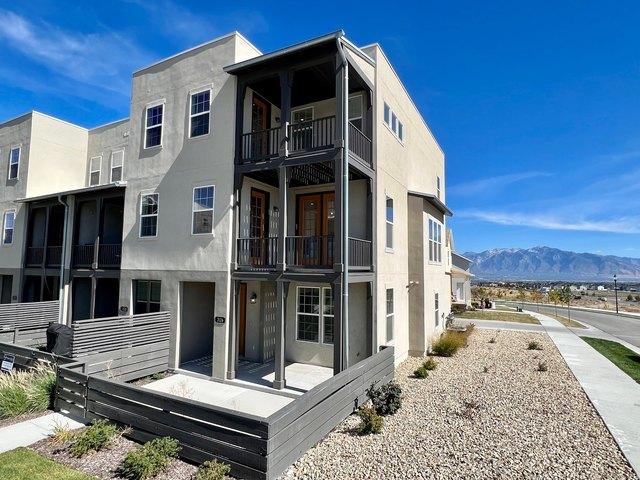 7611 S New Sycamore Dr W Unit 432, West Jordan, UT 84081