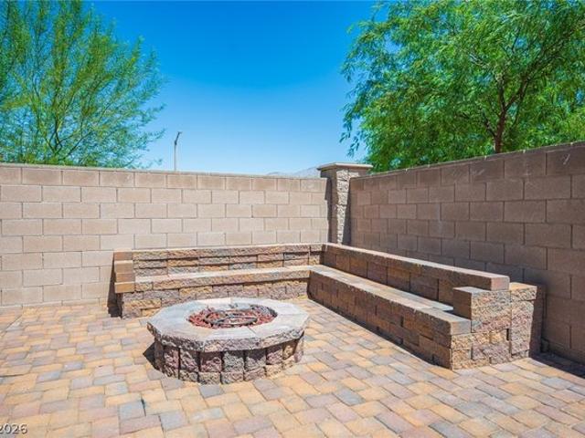 7612 Linton St, North Las Vegas, NV 89084