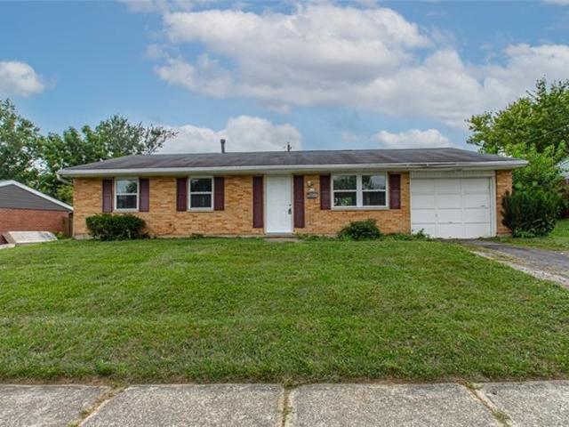 7613 Damascus Dr, Huber Heights, OH 45424