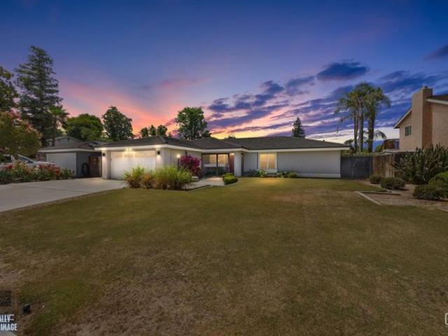 7613 Eastlorne Ct, Bakersfield, CA 93309