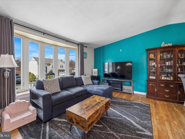 7613 Fillmore St, Philadelphia, PA 19111 | Compass