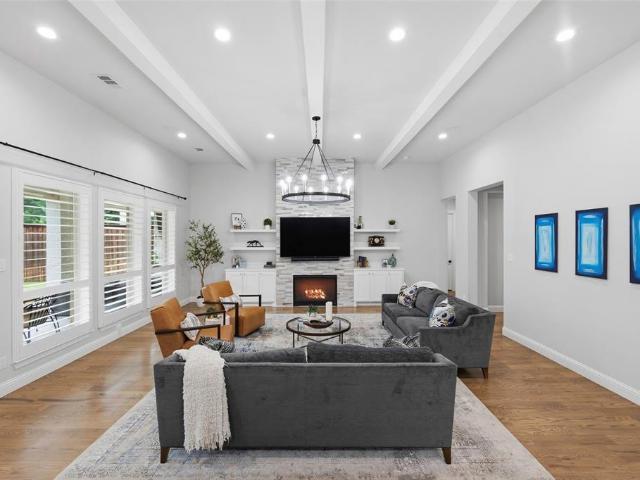7613 Ira Drive