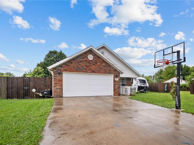 761 Applegate Lane