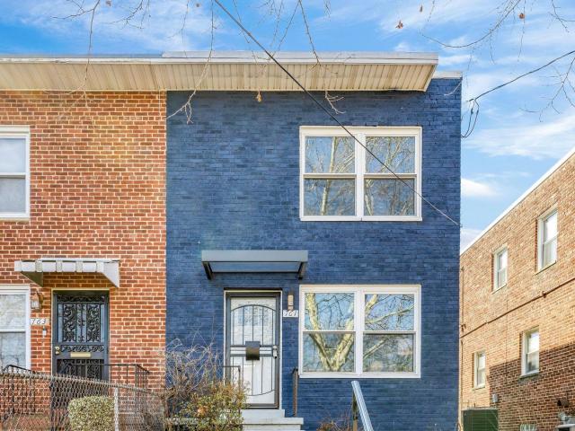 761 Kennedy Street NE, Washington, US, DC