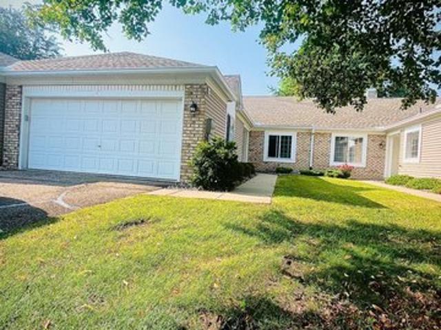 761 Markgrafs Lake Draw, Woodbury, MN 55129