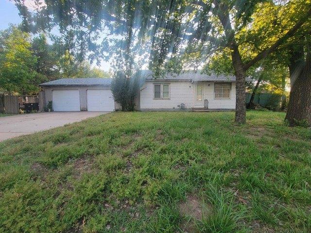 761 N Arapaho St, Wichita, KS 67212