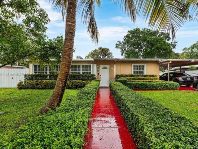 761 NE 139th St, North Miami, FL 33161