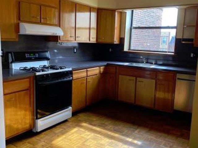 761 S 9th St #3 Philadelphia, PA 19147