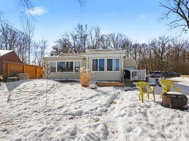 761 S Coolidge Dr, Six Lakes, MI 48886