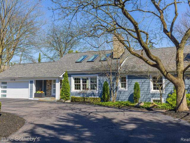 761 Southfield Road