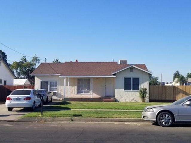 761 W Kern Ave, Tulare, CA 93274
