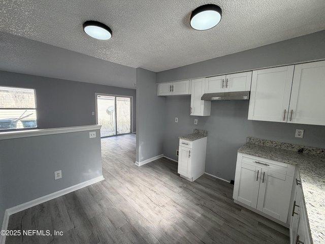 761 Trekker St, Jacksonville, FL 32216