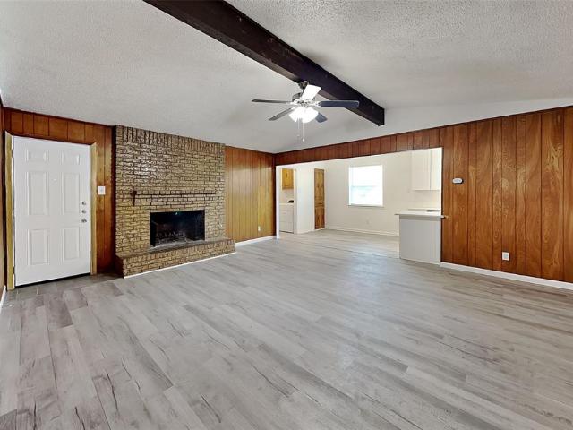 7624 Oak Garden Trail