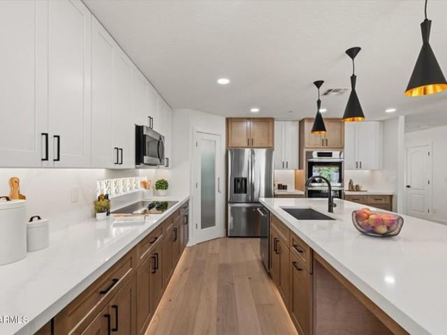 7624 E Tailfeather Dr, Scottsdale, AZ 85255