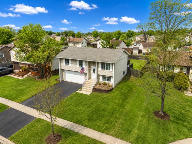 7624 W Juniper Court