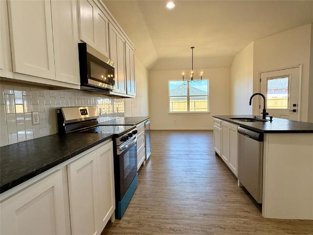 7624 Wildflower Trail
