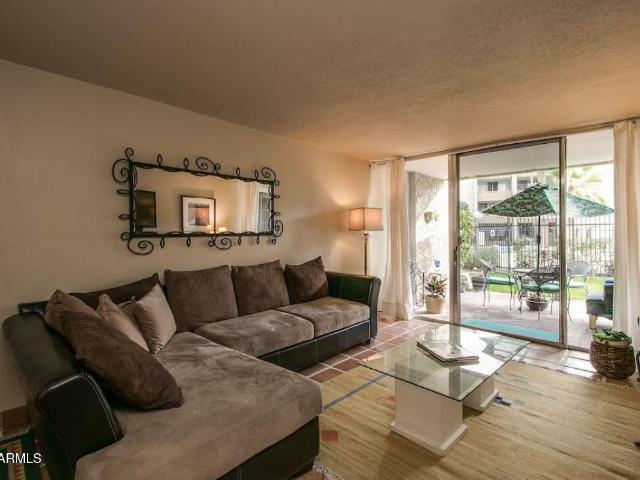 7625 E Camelback Road # B117